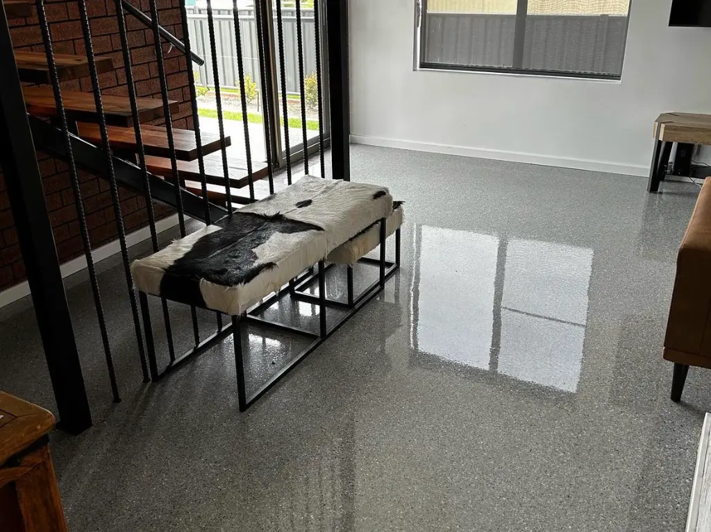 Hyper Flake® Natural Stone-Look Flake Flooring System